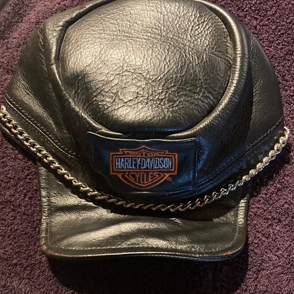 Harley-Davidson Black Leather Biker Cap - Gem